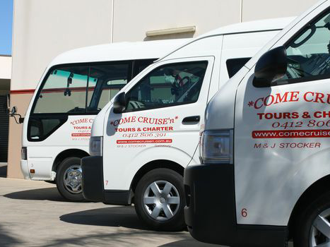 24/7 Adelaide Mini Bus Hire Services | Come Cruise'n